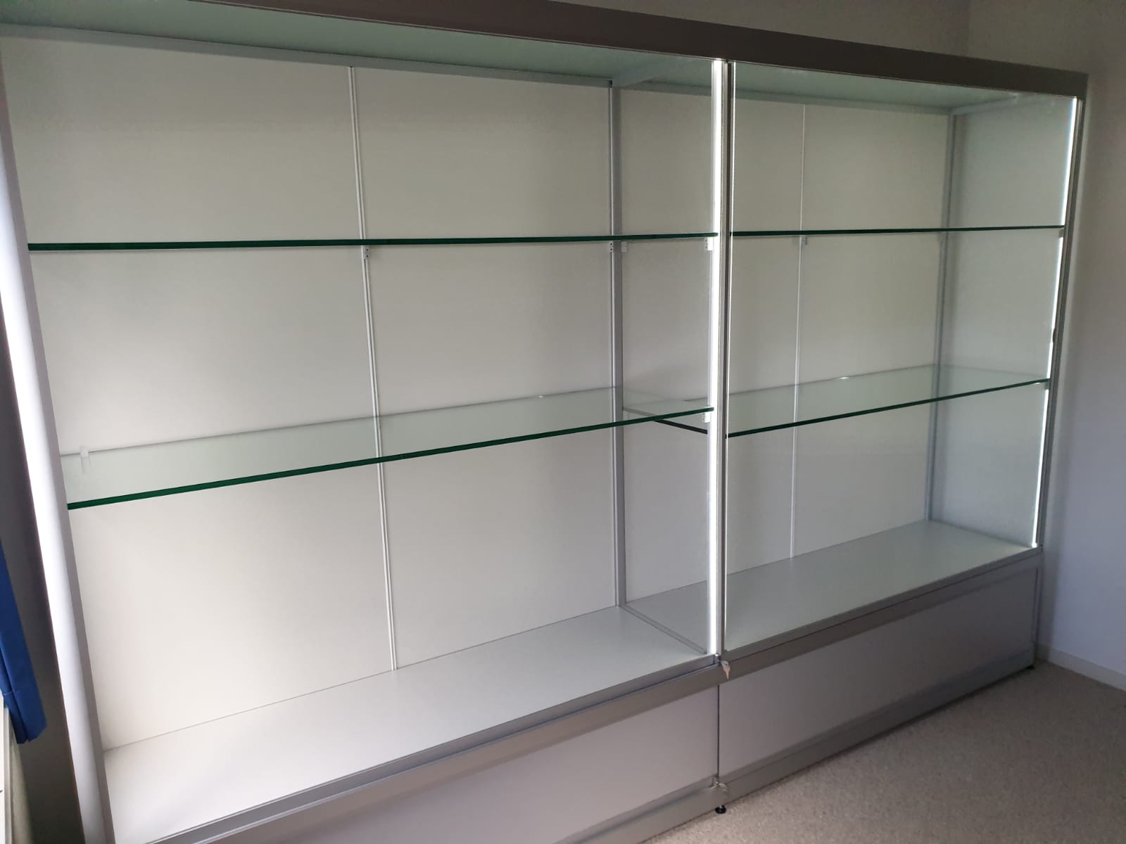 Vitrinekasten Foto's - vitrinemasters.com